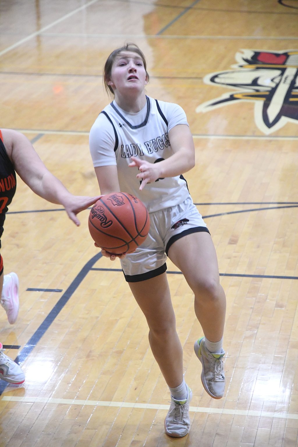 LADY BUCCS DROP HOLIDAY FINAL TO ARCANUM – BuccTownUSA