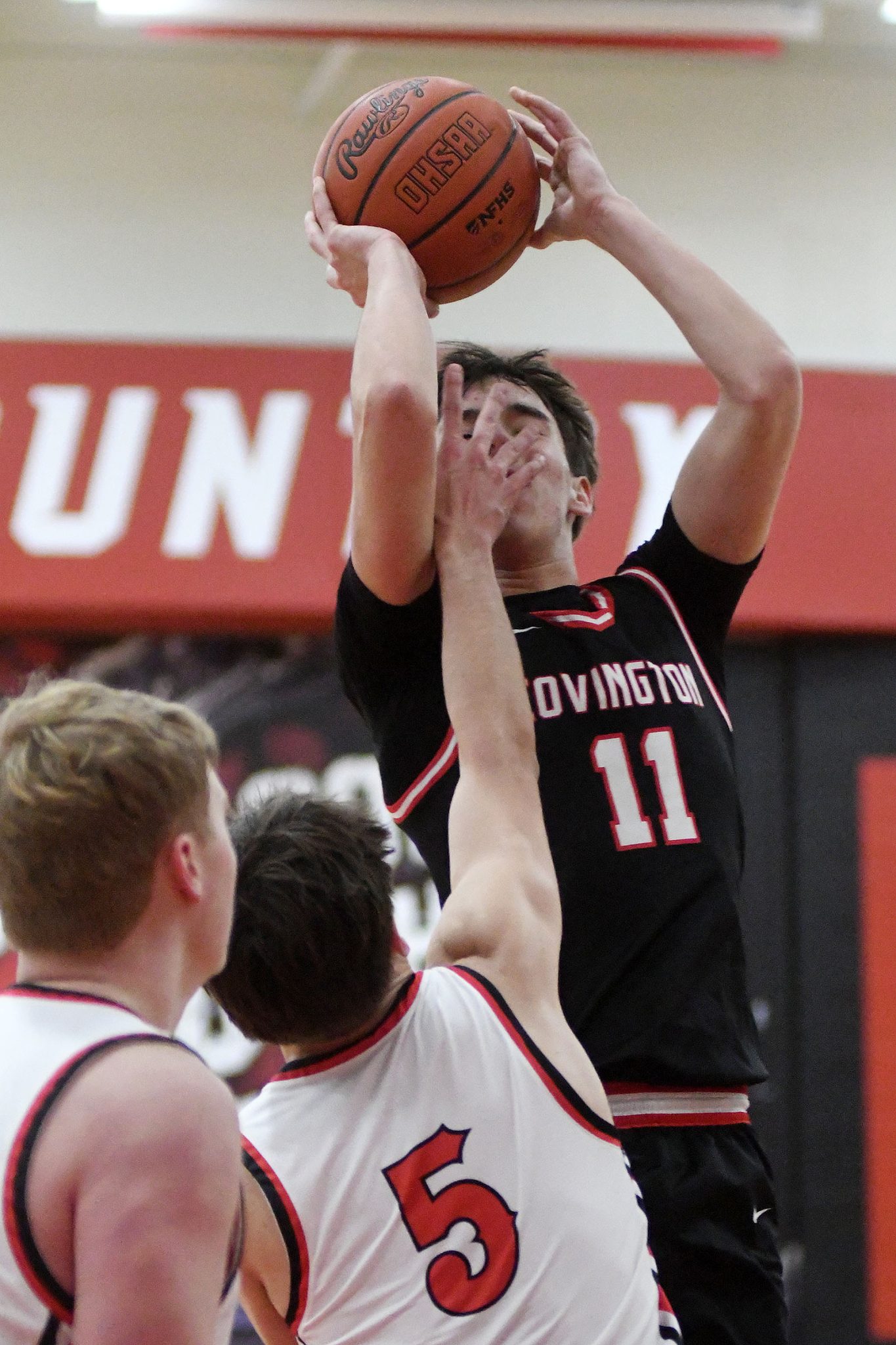 BUCCS SUFFER A LOSS TO THE BULLDOGS – BuccTownUSA